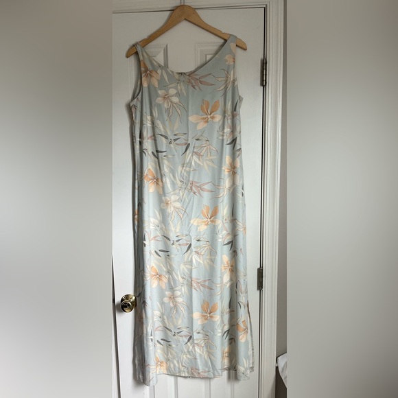 Tori Richard | Dresses | Size L Tori Richard Silk Maxi Hawaiian Print ...